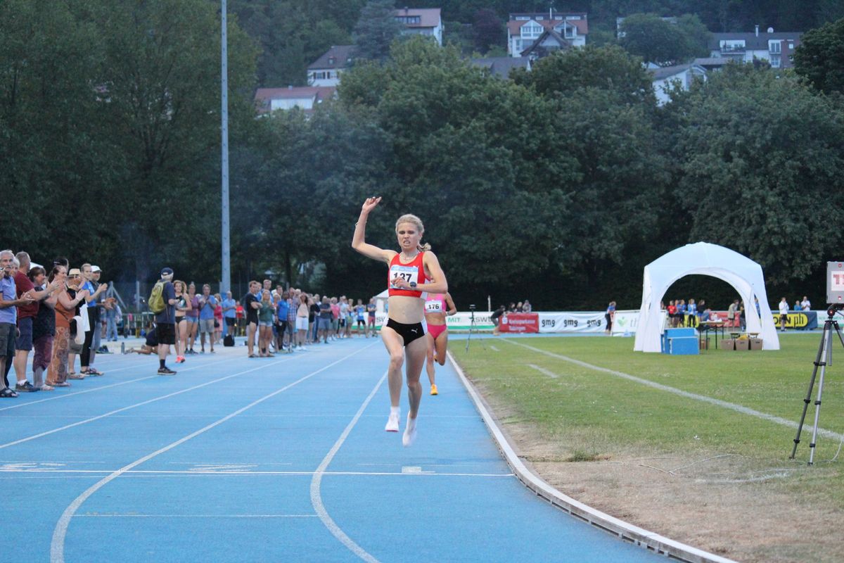 Badischer Leichtathletik-Verband e.V.: Lisa Merkel mit Badischem Rekord ...